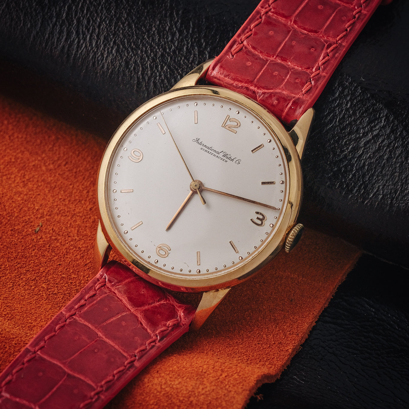 IWC 18K GOLD C89 – Zeit Vintage Watch